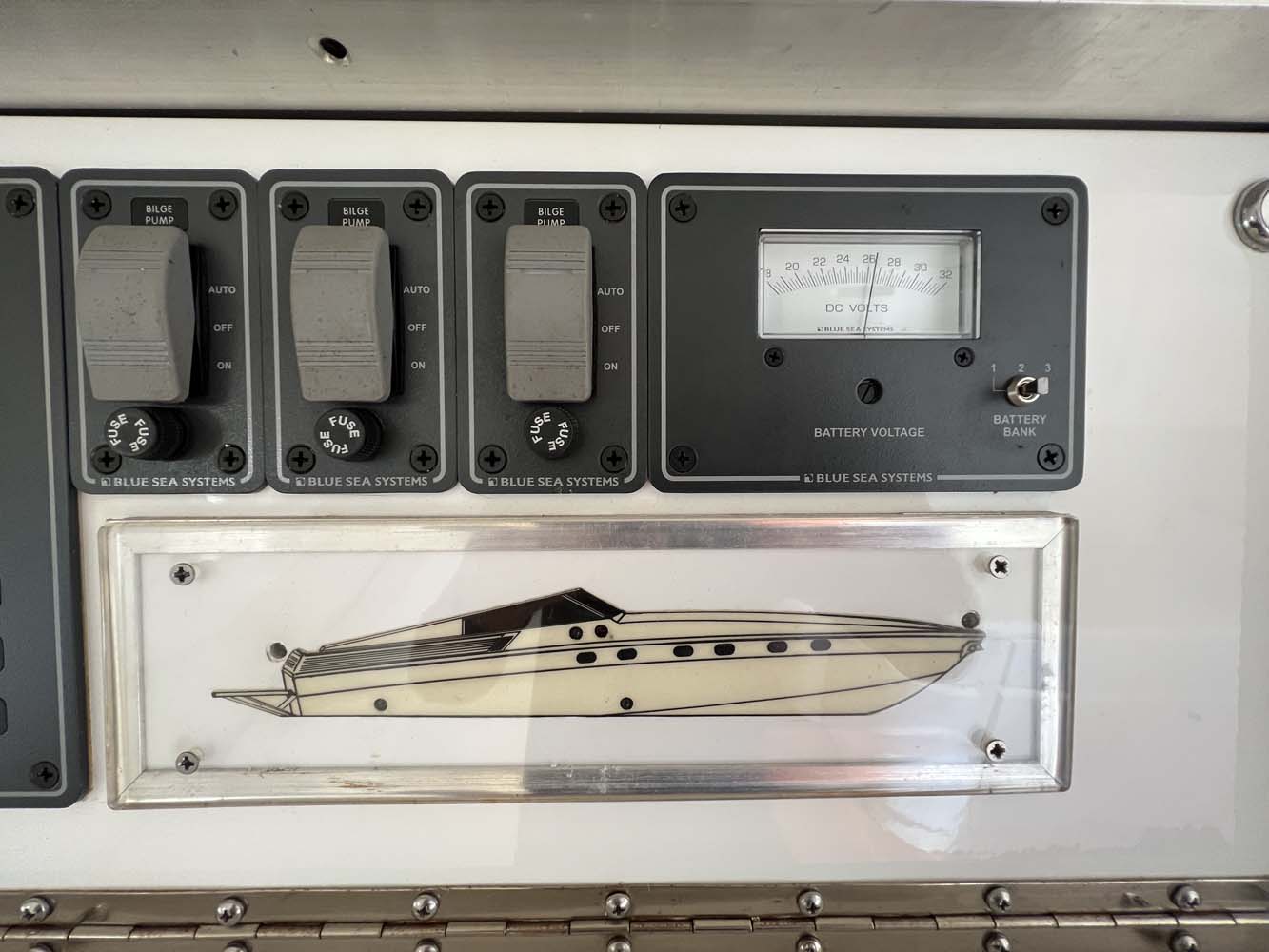 Baia 50 Express For Sale | Blue Lagoon Marine | Used Boats For Sale Poole