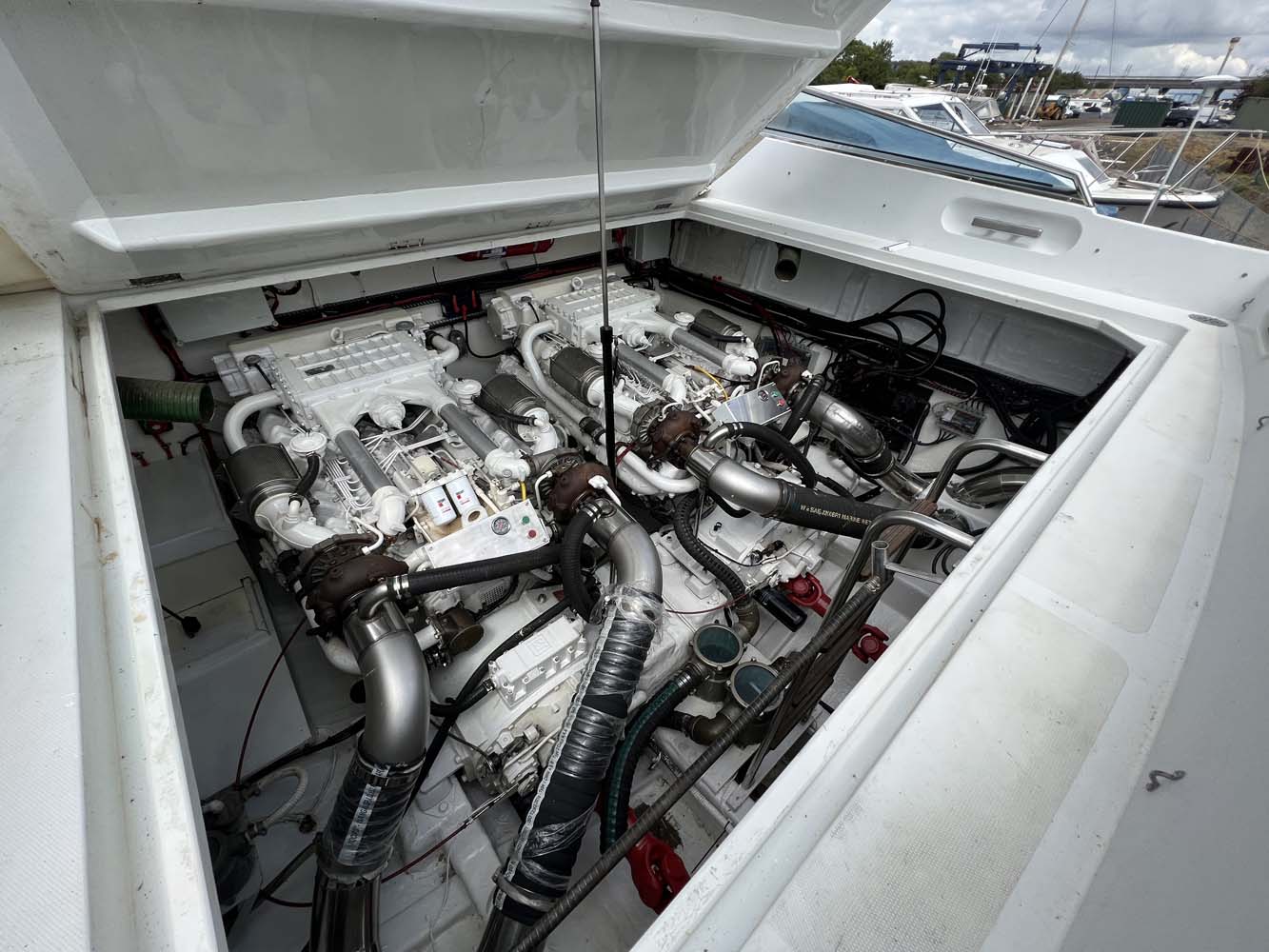 Baia 50 Express For Sale | Blue Lagoon Marine | Used Boats For Sale Poole