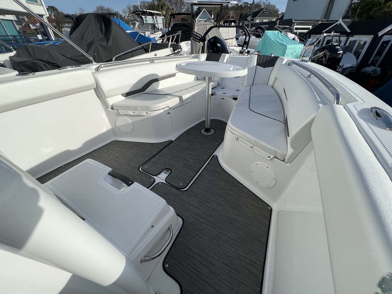 Wellcraft 242 For Sale | Blue Lagoon Marine | Used Boats For Sale Poole