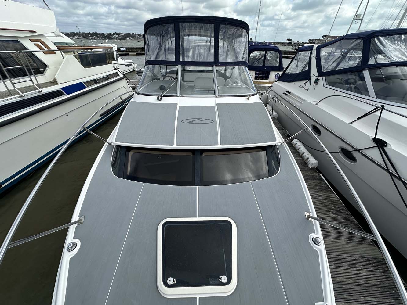 Regal 2860 Window Express For Sale | Blue Lagoon Marine | Used Boats ...