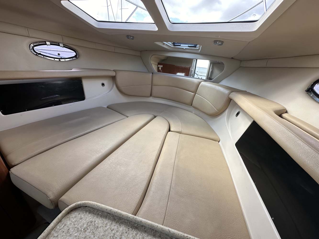 Regal 2860 Window Express For Sale | Blue Lagoon Marine | Used Boats ...