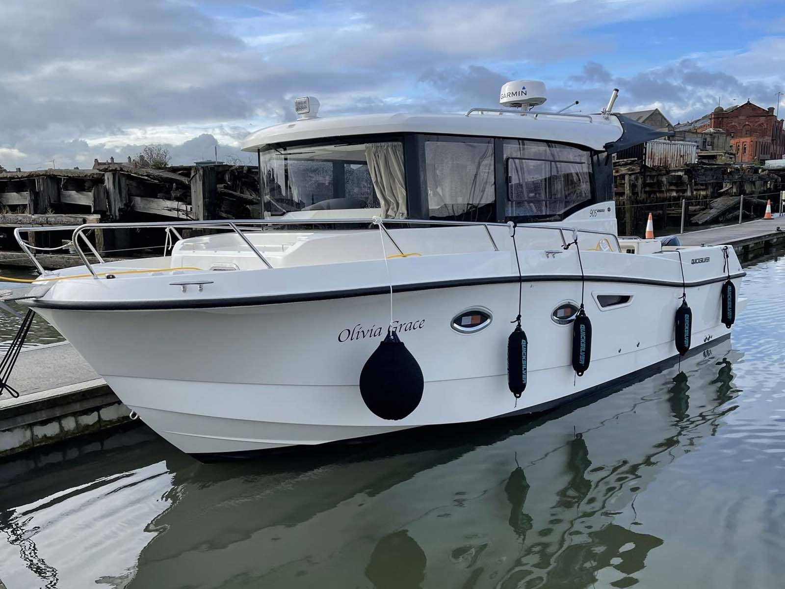 Quicksilver 905 Pilothouse For Sale | Blue Lagoon Marine | Used Boats ...